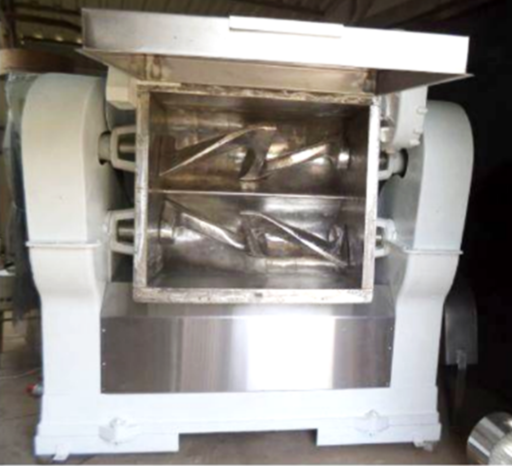 Two-shaft mixer – Small Scale Cocoa Processing