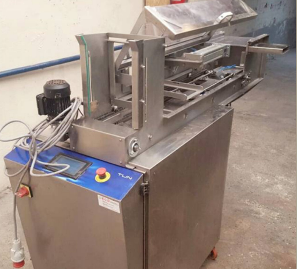 Mould loader – Small Scale Cocoa Processing